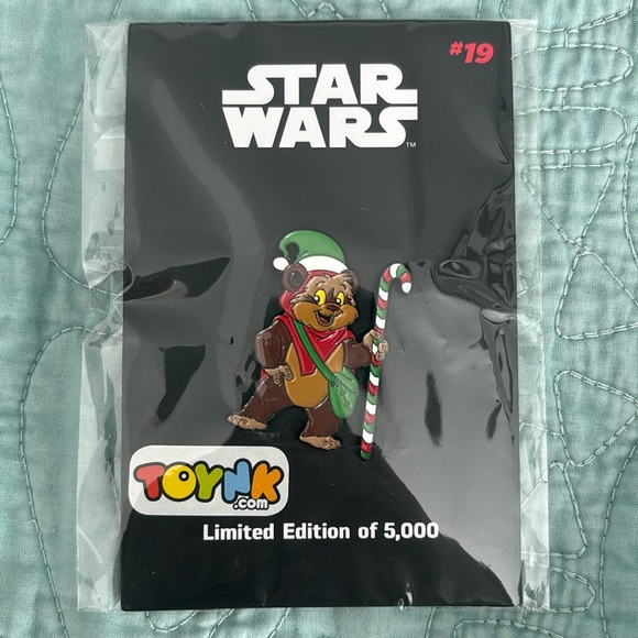 Disney | Other | Star Wars Toynk Exclusive Pin | Poshmark